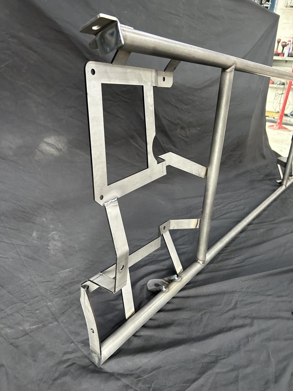 OBS 1988-1993 GM Truck Radiator support – Rhodes Racing